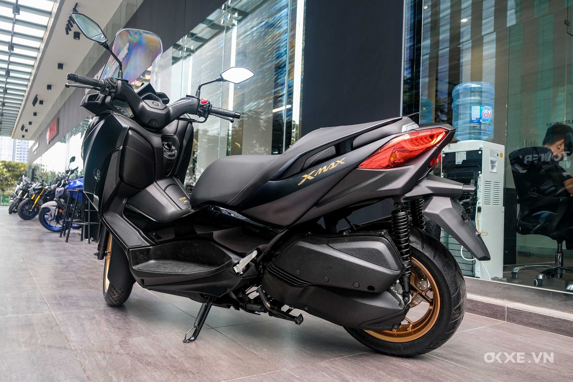 Yamaha XMAX 300 2023: Tân binh sáng giá ở phân khúc maxi-scooter 300cc