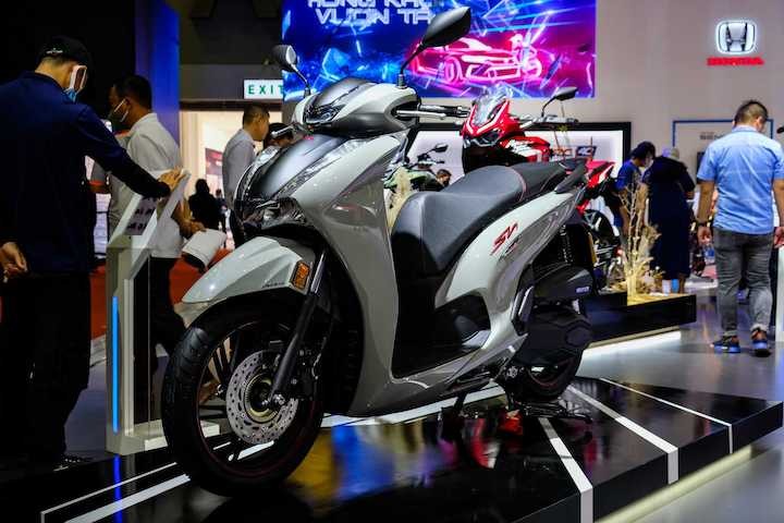 Những mẫu xe tay ga 300cc giá 150 triệu đáng mua tại Việt Nam